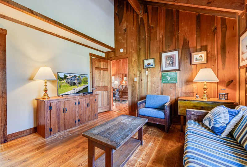 Boxley House - #1131 | Surf or Sound