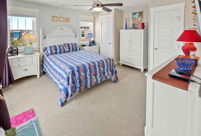 Bright as the Sun - #976 | Surf or Sound