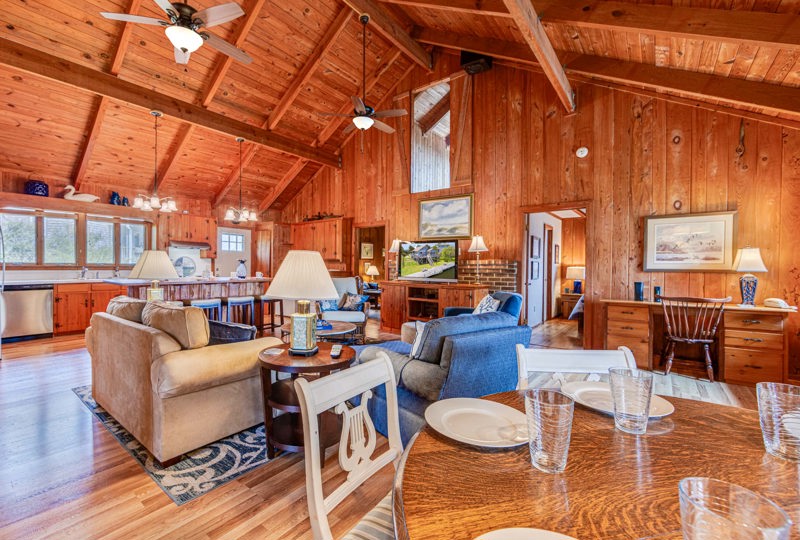 Boxley House - #1131 | Surf or Sound