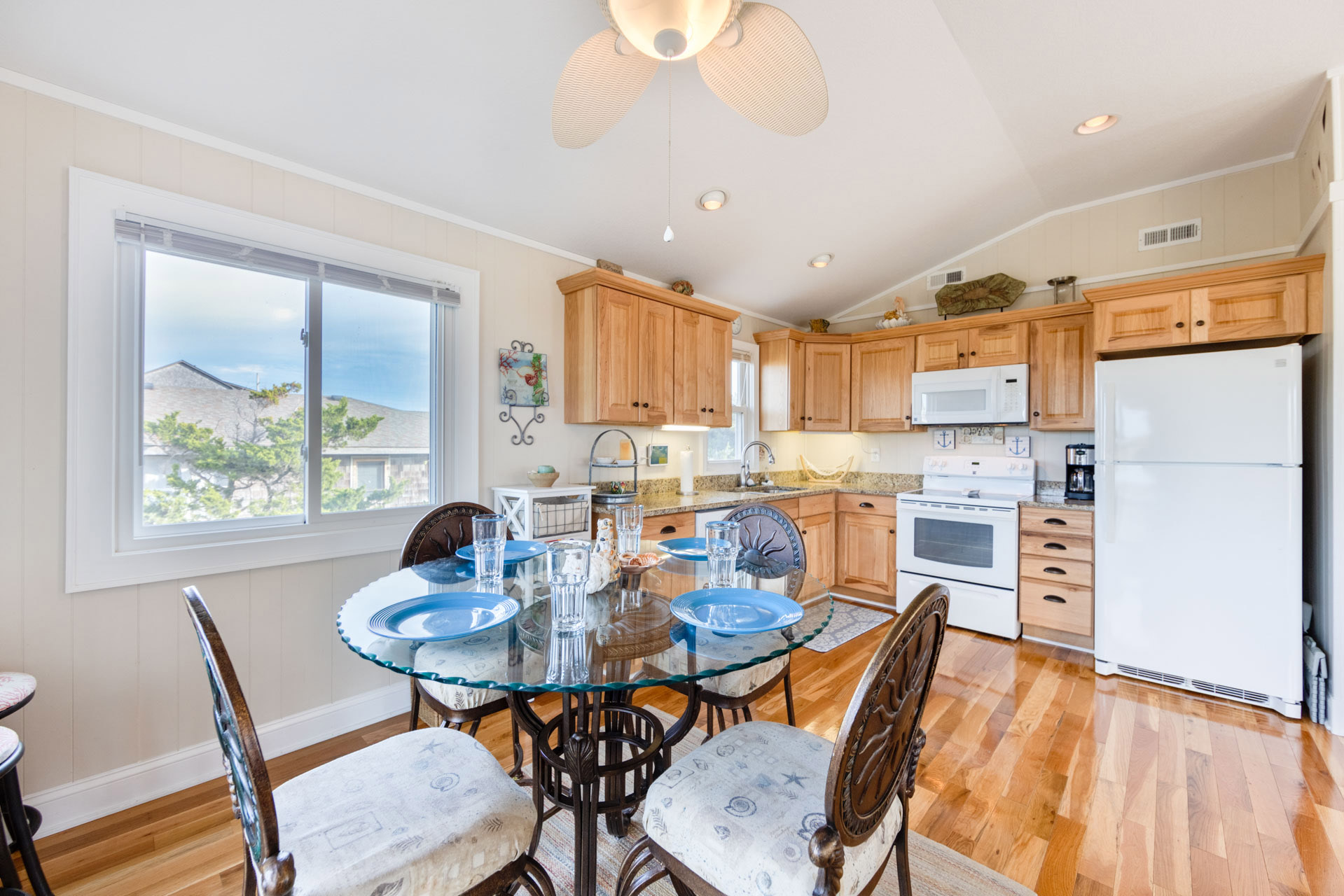 Jolly Mon - #1088 | Surf or Sound