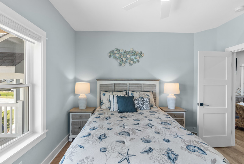 Shell of a Good Time - #1058 | Surf or Sound